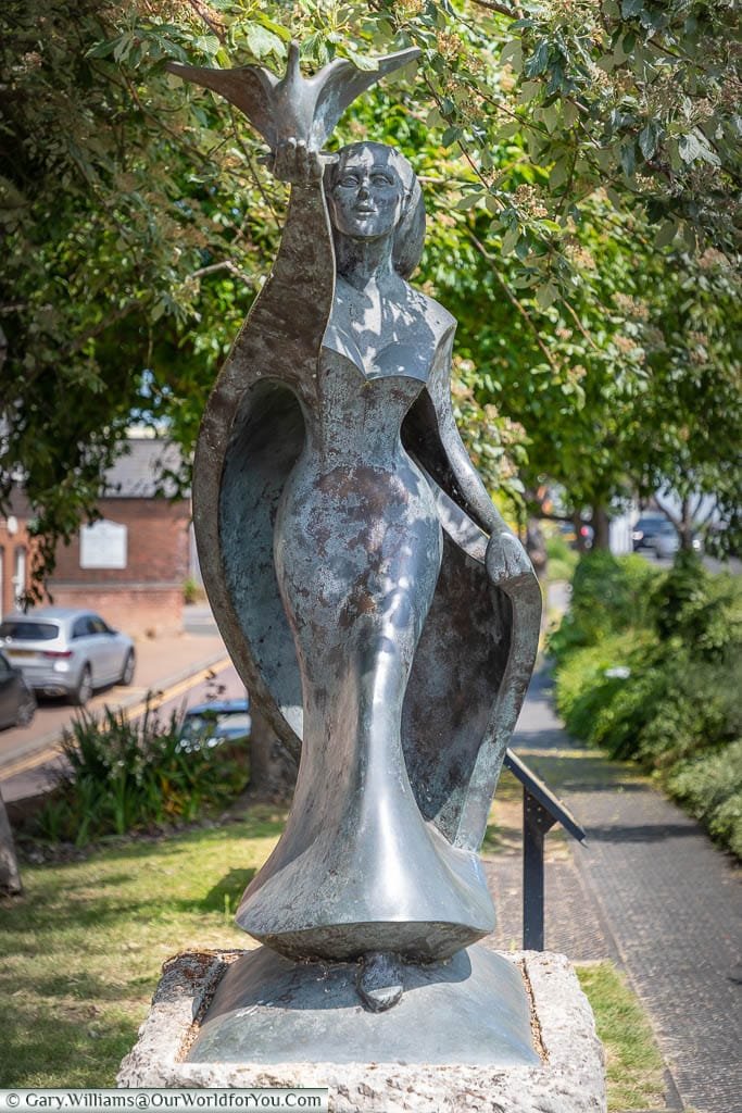 A delightful visit to West Malling in Kent - Our World for You