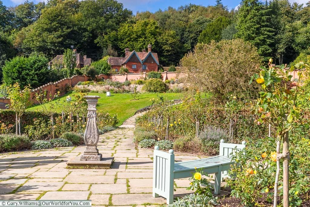 Exploring the charming town of Westerham in Kent - Our World for You