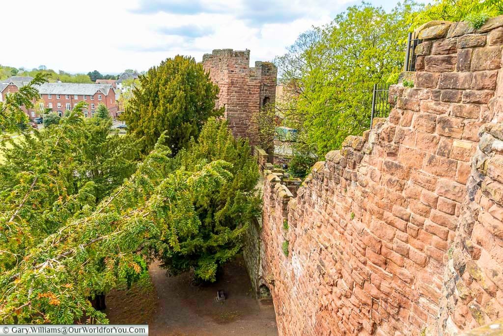 Visiting the historic city of Chester, Cheshire - Our World for You