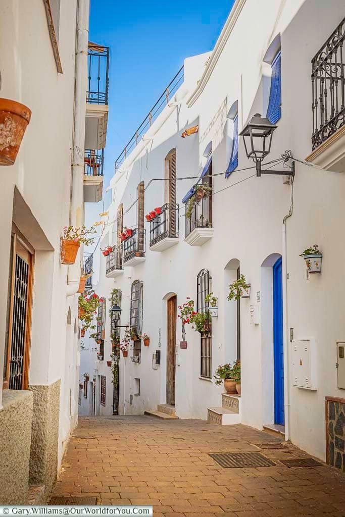 Visiting the charming pueblo of Mojácar, Spain - Our World for You